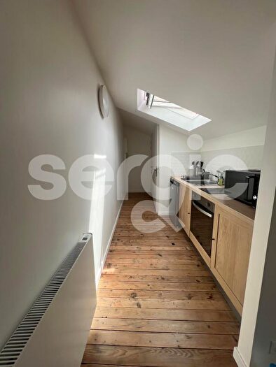 Appartement à louer - Reims, Centre-ville - 1 pièce