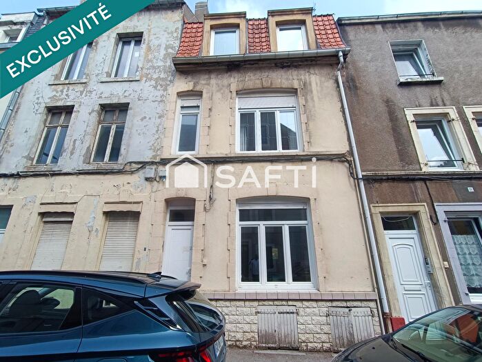 Maison à vendre - Boulogne-sur-Mer, Tivoli, Tintelleries - 7 pièces - 5 chambres