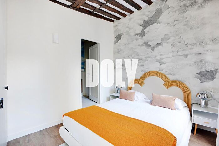 Appartement à vendre - Paris er , Châtelet, Les Halles - 3 pièces - 2 chambres