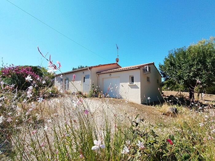 Jonzac : Maison 4 pièces à vendre