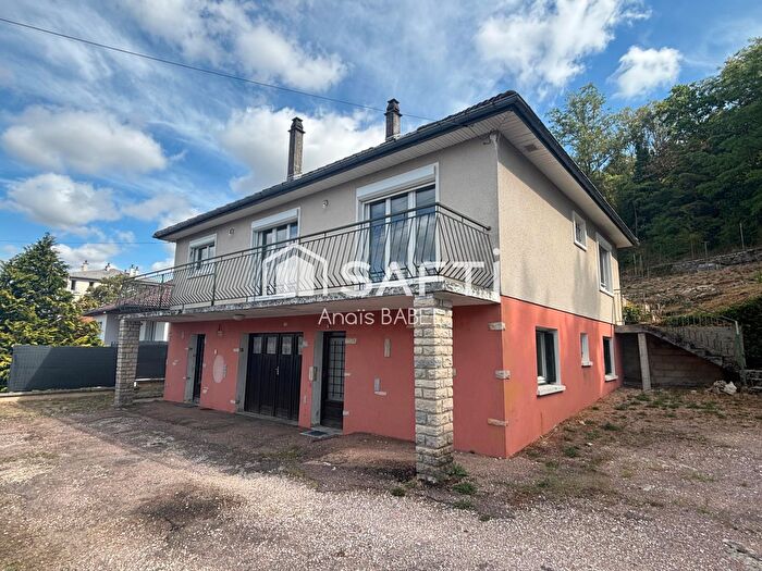 Maison 6 pièces à vendre à Montbard