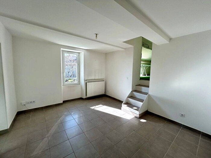Appartement 2 pièces à Gréoux-les-Bains, à louer