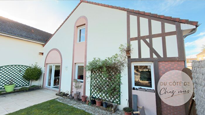 Appartement à vendre - Saint-André-les-Vergers - 5 pièces - 3 chambres