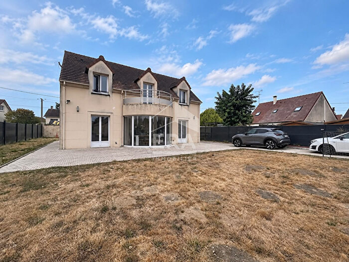 Maison 6 pièces à vendre à Pamfou
