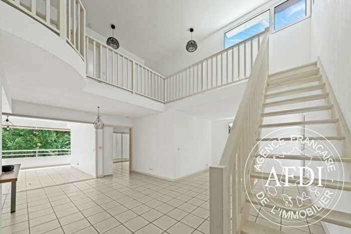 Appartement à vendre - Fort-de-France - 4 pièces - 3 chambres