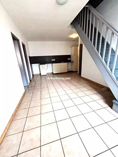 Appartement à louer - Ganteaume, Aubagne - 4 pièces - 3 chambres