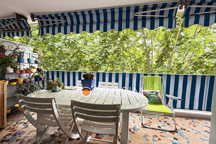 Appartement à vendre - Cagnes-sur-Mer, Centre-ville - 4 pièces - 2 chambres