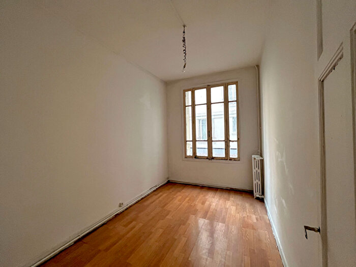 Appartement à vendre - Paris e , Jules Joffrin - 2 pièces - 1 chambre