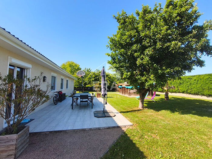 Maison 4 pièces à Saint-André-sur-Vieux-Jonc, à vendre
