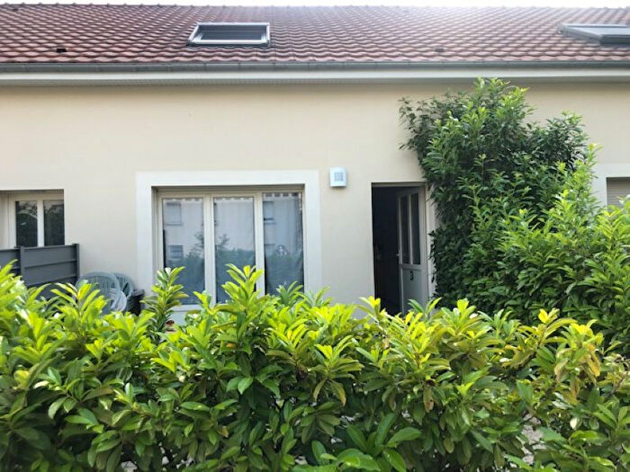 Maison 4 pièces à Troyes, Charmilles, à louer