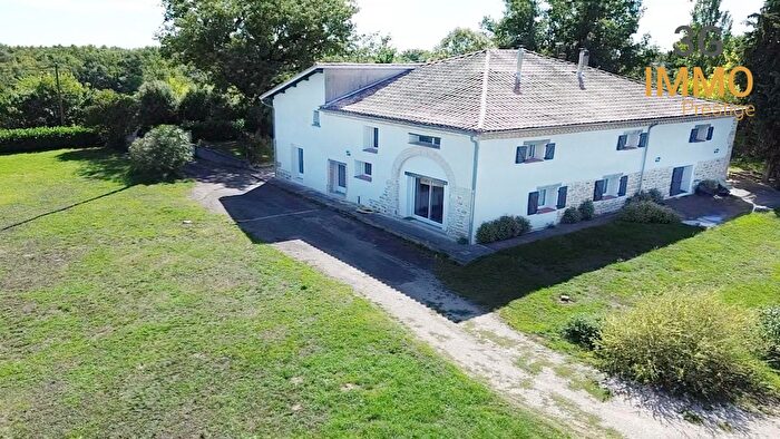 Maison à vendre - Monclar-de-Quercy - 14 pièces - 8 chambres