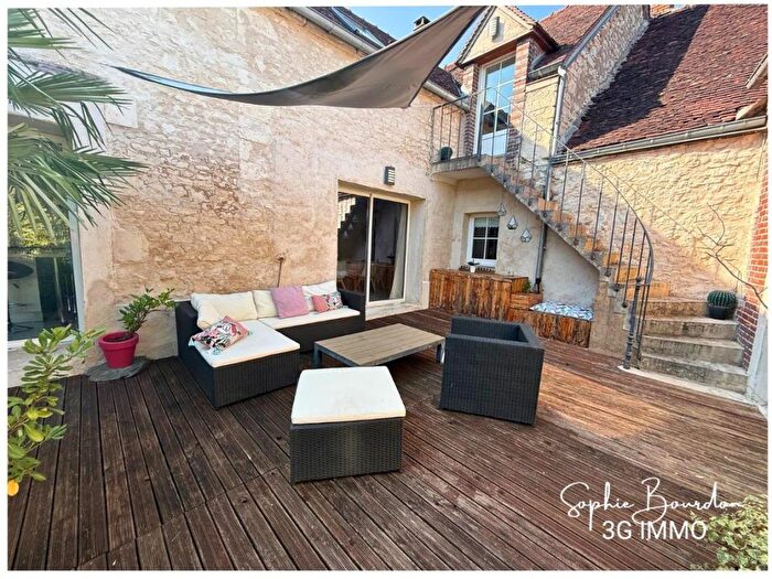 Maison 6 pièces à Charmoy, à vendre