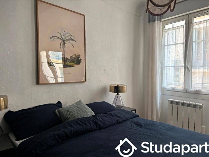 Appartement à louer - Le Port, Toulon - 2 pièces - 1 chambre