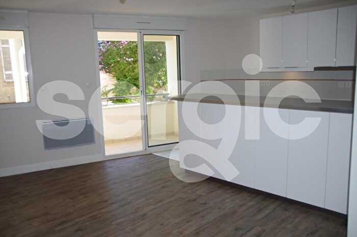 Appartement à louer - Bordeaux, Fondaudège - 2 pièces - 1 chambre