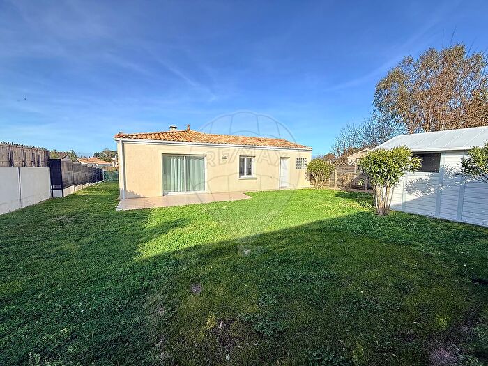 Maison à vendre - Saint-Augustin - 5 pièces - 3 chambres