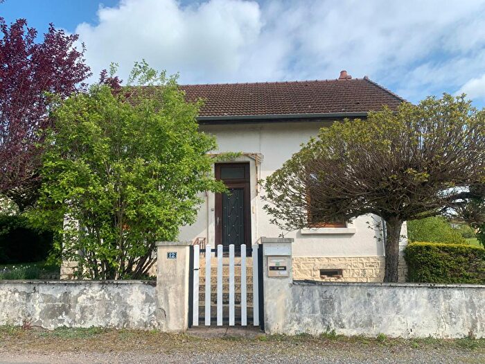Montceau-les-Mines : Maison 4 pièces à vendre