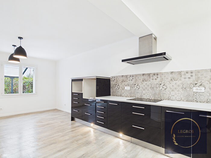 Maison à vendre - Bédarrides - 4 pièces - 2 chambres