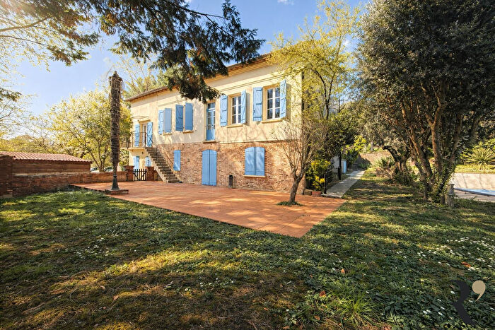 Maison à vendre - Pechbonnieu - 7 pièces - 5 chambres