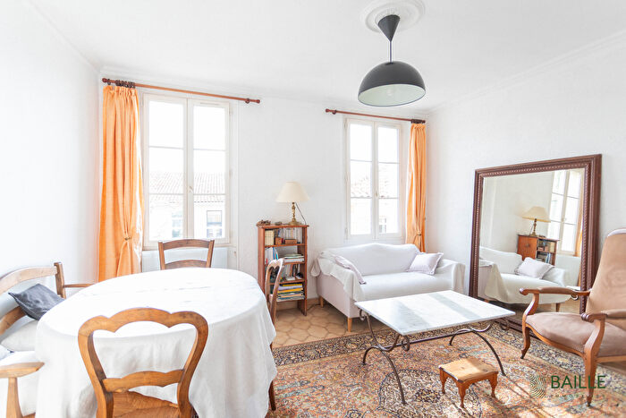 Appartement à vendre - Marseille e , Hôtel de ville - 3 pièces - 2 chambres