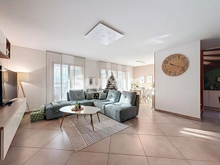 Appartement 4 pièces à vendre à Prévessin-Moëns