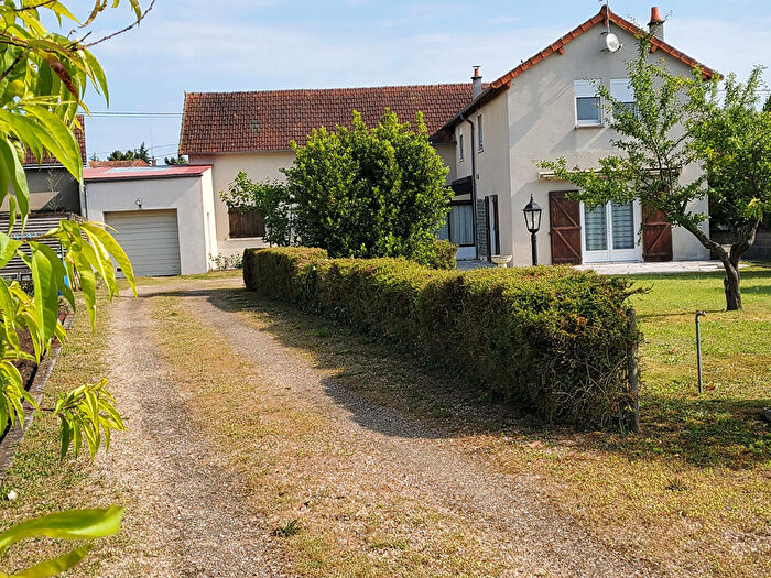 Maison à vendre - Selles-sur-Cher - 7 pièces - 5 chambres