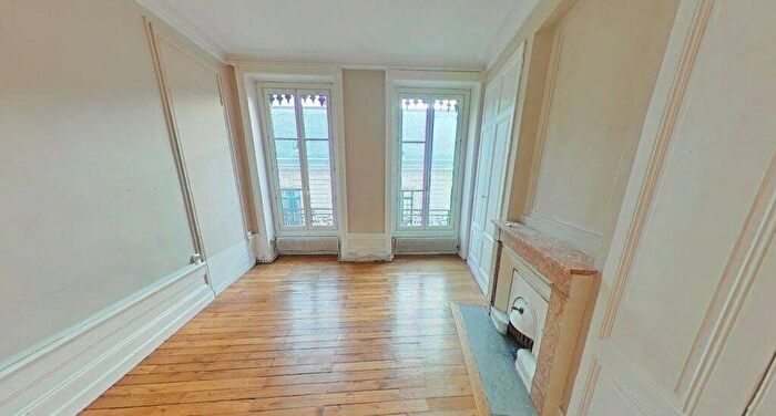 Appartement 3 pièces à Vieux Lyon, Lyon 5ème arrondissement, à louer