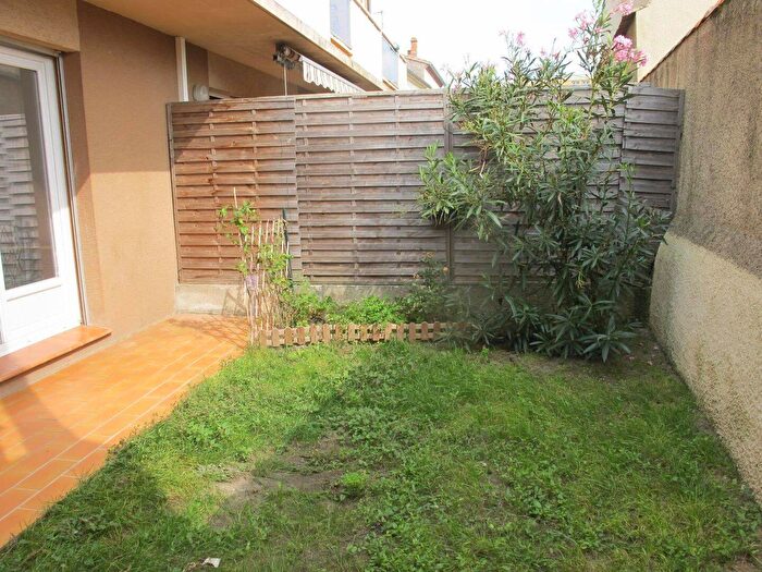 Domairan-Saint Michel-Moulin Vert-Saint Jacques-Létoile, Carcassonne : Appartement 2 pièces à louer