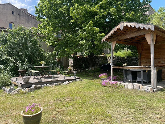 Maison à vendre - Meyrannes - 4 pièces - 3 chambres