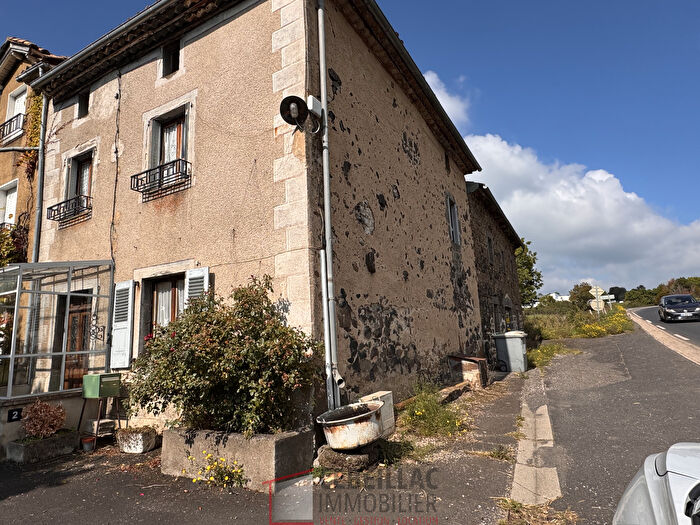 Maison à vendre - Saint-Flour - 5 pièces - 3 chambres