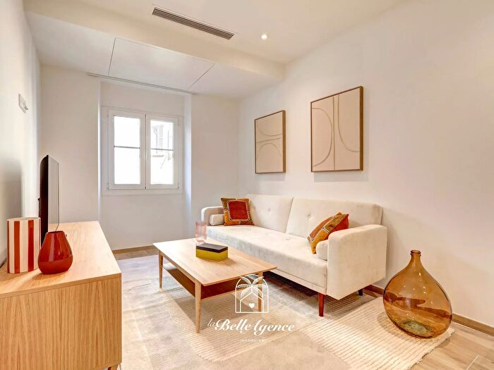Nice, Vieux Nice - Appartement 2 pièces à vendre