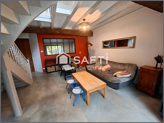 Oloron-Sainte-Marie : Maison 5 pièces à vendre