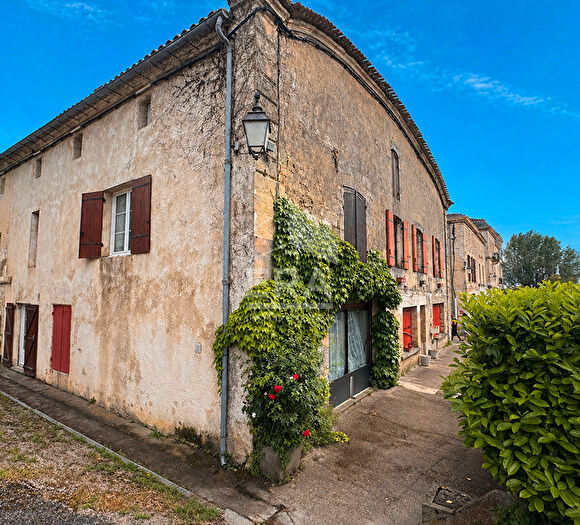 Maison 4 pièces à vendre à Bourg