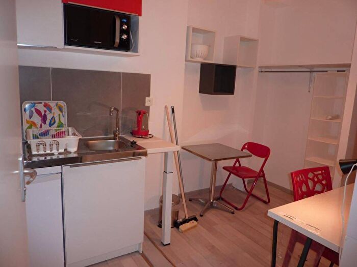 Appartement 1 pièce à Centre Ville, Valence, à louer