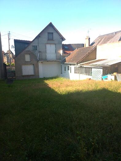 Maison à vendre - Gien, Centre-ville - 6 pièces - 3 chambres