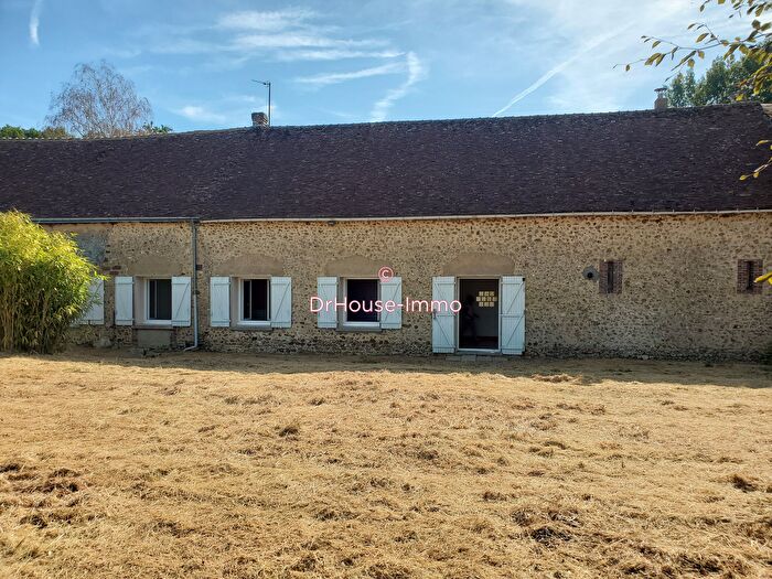 Maison 7 pièces à Illiers-Combray, à vendre