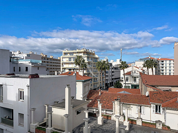 Appartement à vendre - Antibes, Coeur de ville - 3 pièces - 2 chambres