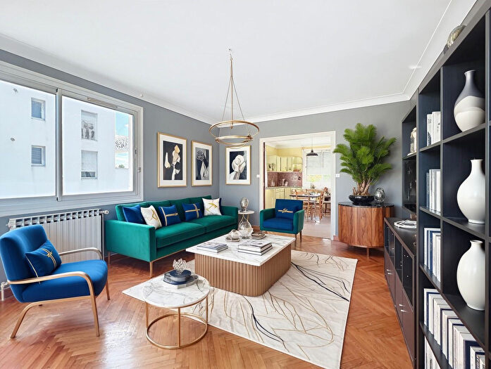 Maison à vendre - Les Sorinières - 7 pièces - 3 chambres