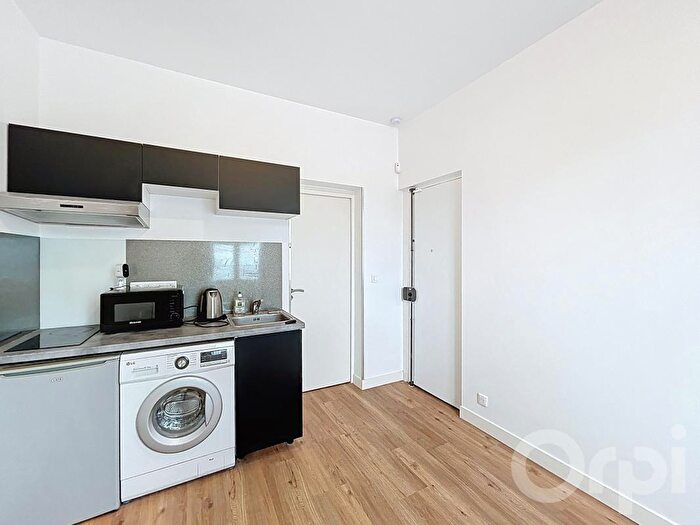 Appartement 2 pièces à louer à Maisons-Alfort, Charentonneau