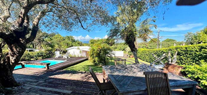 Maison à vendre - Baie-Mahault - 5 pièces - 3 chambres