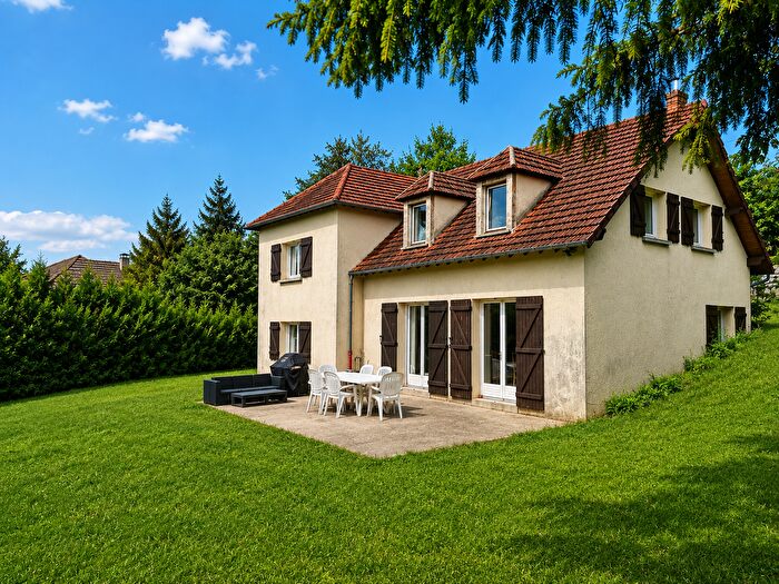 Maison 7 pièces à Jumeauville, à vendre