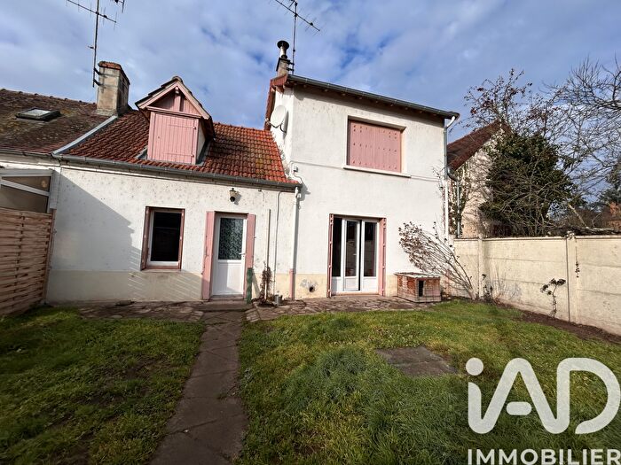 Maison à vendre - Cosne-dAllier - 3 pièces - 2 chambres