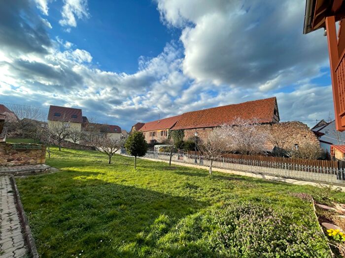 Maison à louer - Sainte-Croix-en-Plaine - 5 pièces - 3 chambres
