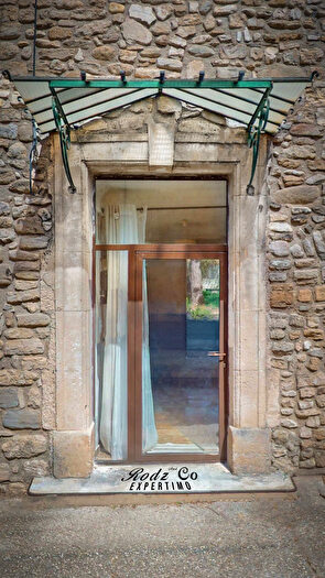 Maison 9 pièces à vendre à Saint-Martin-de-Castillon