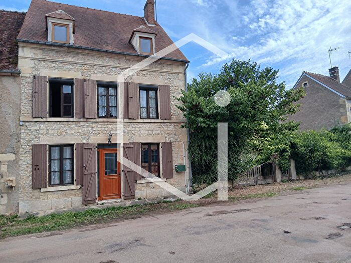 Donzy : Maison 7 pièces à vendre