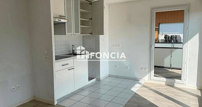 Galathee Centre, Deuil-la-Barre : Appartement 2 pièces à louer