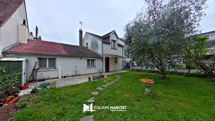Maison à vendre - Joué-lès-Tours, Centre-ville - 4 pièces - 3 chambres