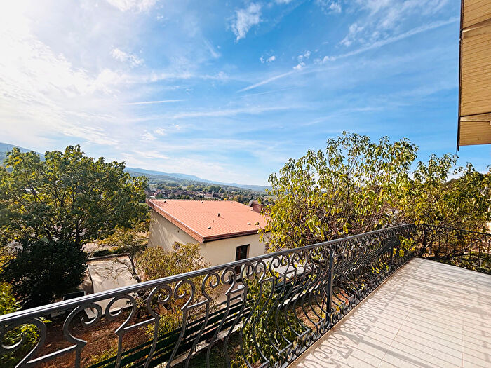 Maison 7 pièces à Quingey, à vendre