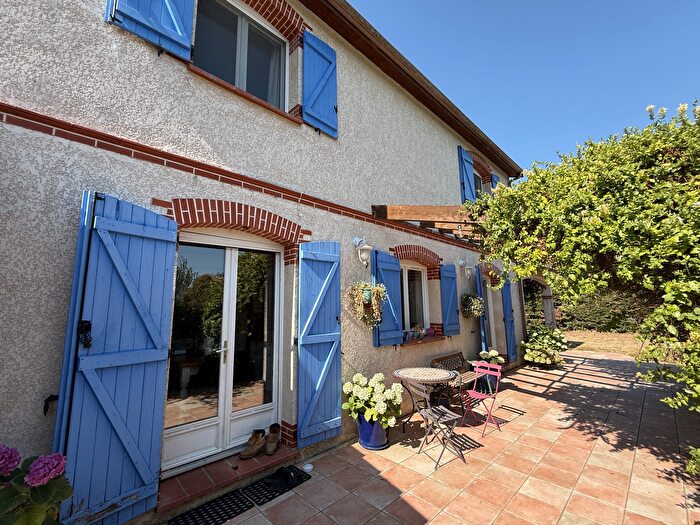 Menville : Maison 9 pièces à vendre