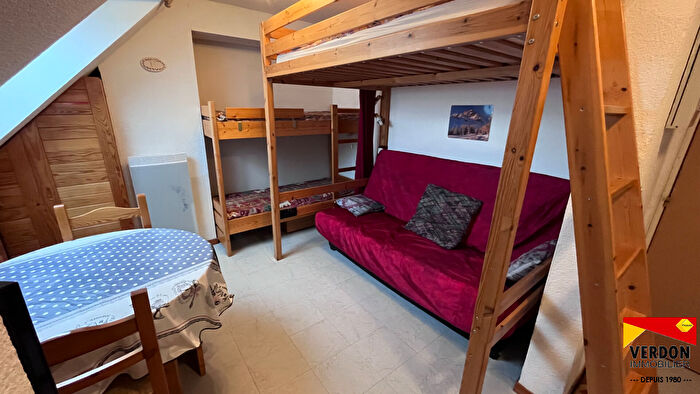 Allos : Appartement 1 pièce à vendre