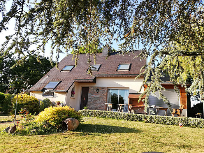 Maison à vendre - Ploërmel - 6 pièces - 4 chambres